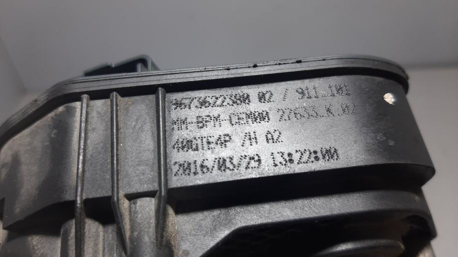 DOZER KLAPNA PEUGEOT 2008 > 13-16 9673622380