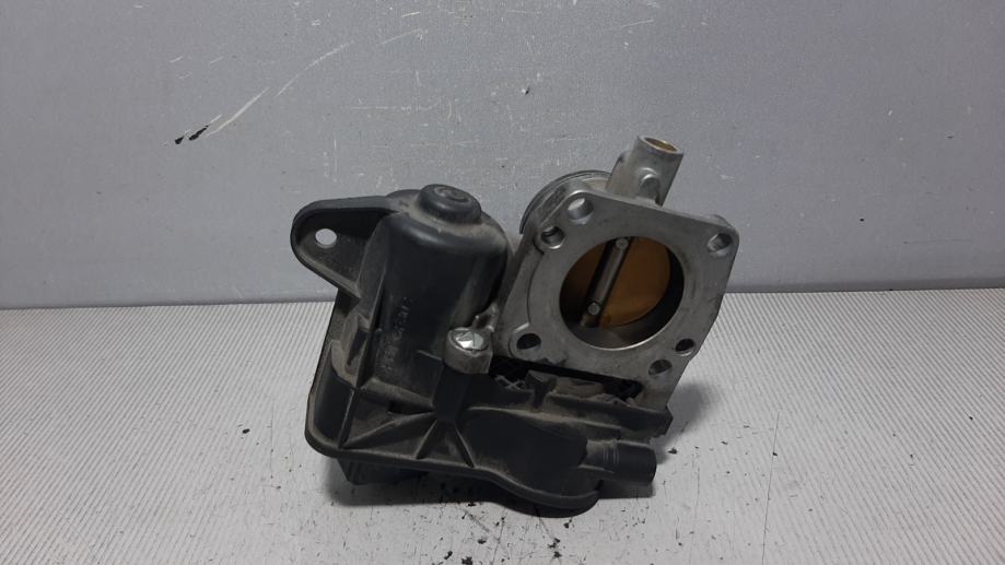 DOZER KLAPNA PEUGEOT 208 > 12-15 9673622380