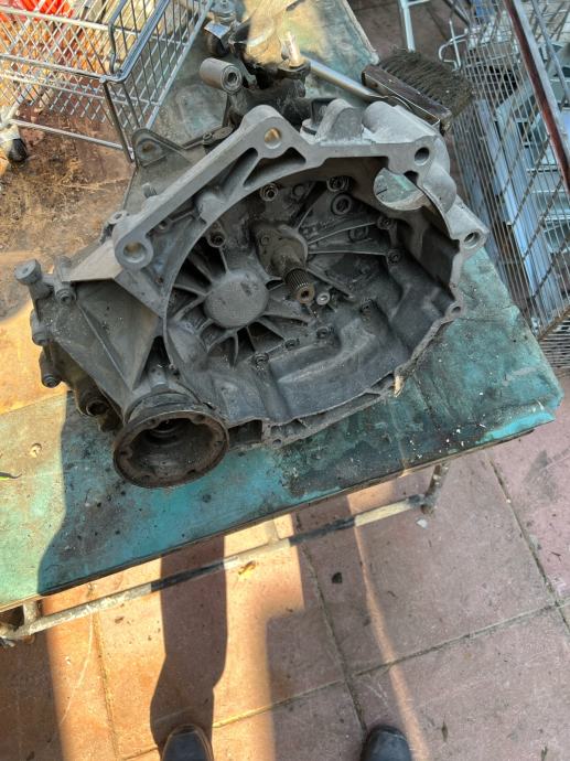 Getriba golf V 2.0 SDI