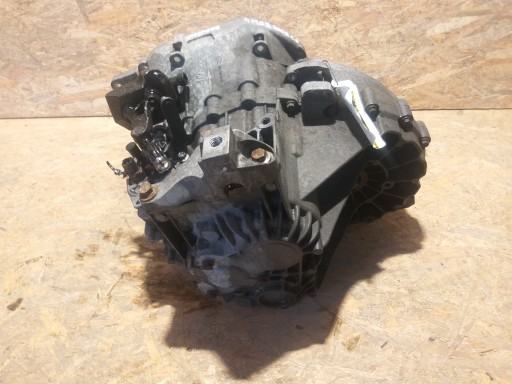 GETRIBA MJENJAČ 4M5R-7002-CF FORD FOCUS MK2 C-MAX MK1 2.0 TDCI