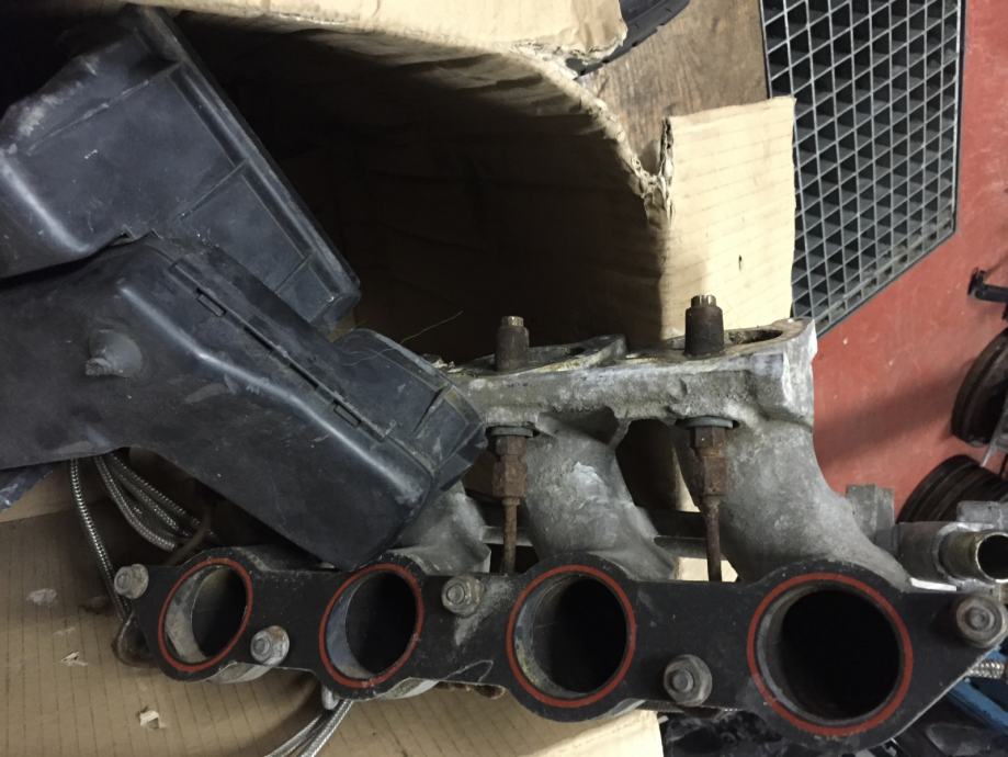 Golf 2 GTI 16V, 139ks “KR” K-jetronic + dizne +regulator pritiska