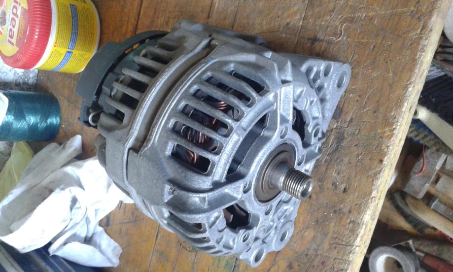 Golf 4 alternator 90A 038 903 023 L