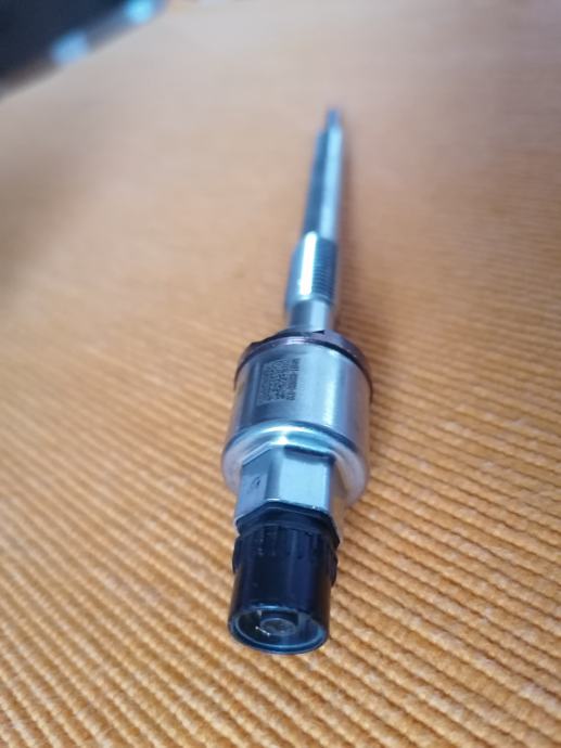 NOVI grijači motora sa senzorom pritiska - Opel Astra J 1.7 (55568366)