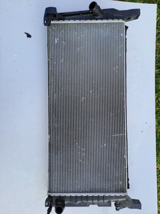 HLADNJAK MOTORA BMW 2 17117635620