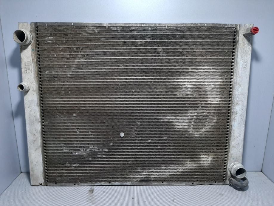 HLADNJAK VODE LAND ROVER RANGE ROVER > 06-09 PCC000840