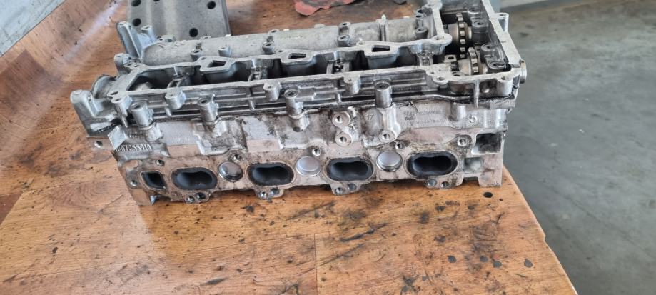 Klipovi i glava motora