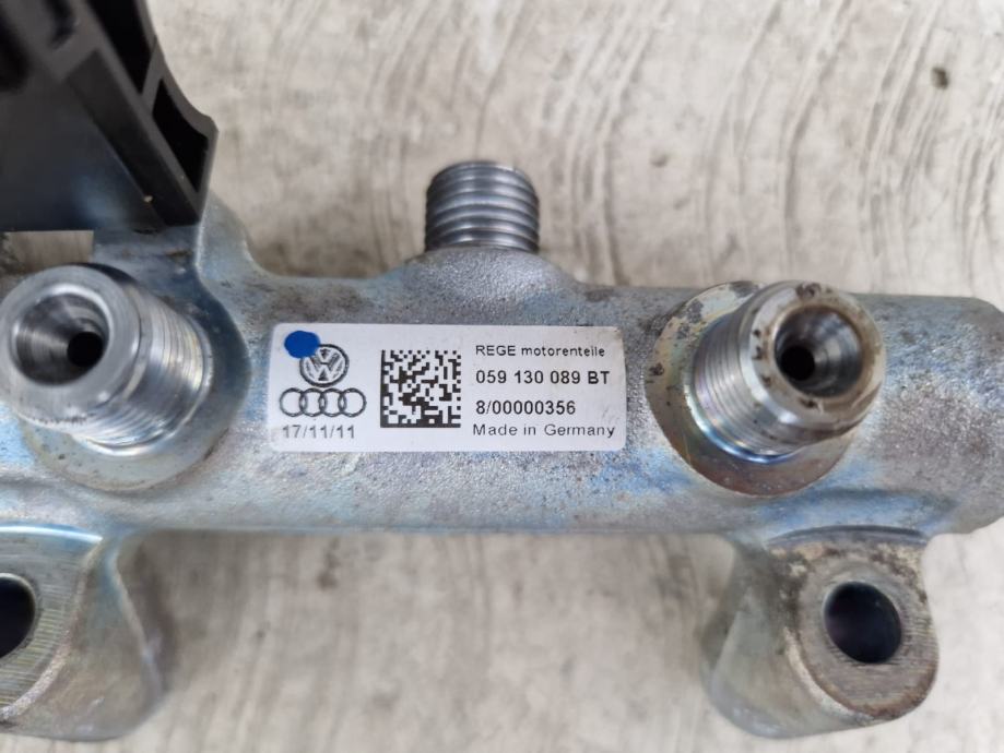 Lijeva rampa goriva dizni 059130089BT 3.0 TDI Audi A6 4G / SENZOR 05A9