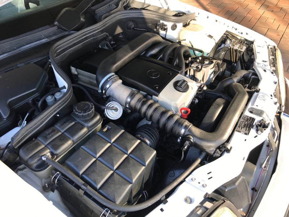 Mercedes 250 Turbo Diesel motor OM605 - 150KM