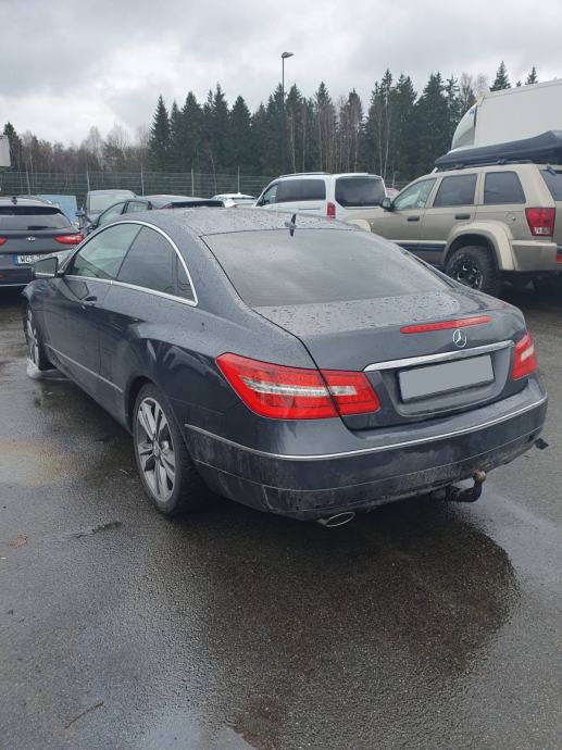 Mercedes E250 C207 2011 DIJELOVI