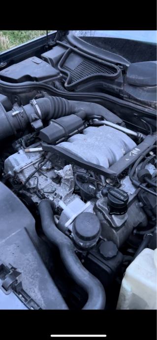 Mercedes E280 v6 motor