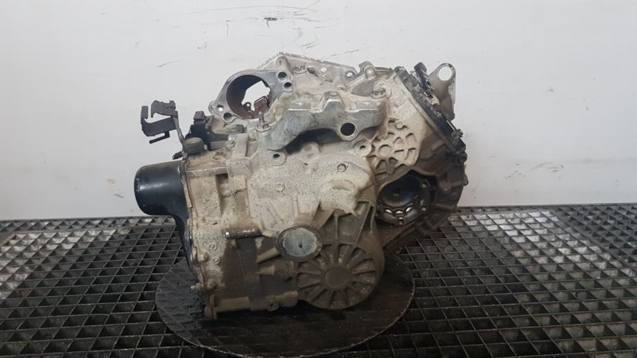 MJENJAC VW GOLF 7 > 12-16 0CG301103B