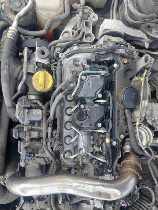 Motor 2.0 dci M9R 110 kw Renault laguna Nissan Qashqai Opel