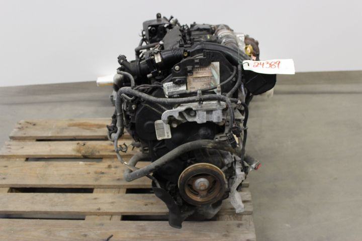 Volvo V40 D2 D3 D4 D5 motor dizel 2014 2017 2018 V40CC CrossCountry