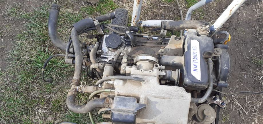 motor kia pride 2000g. 1.3 benzin