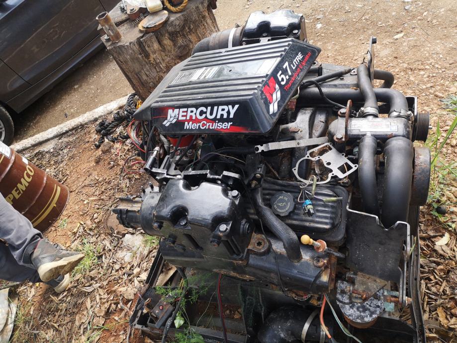 Motor Mercruiser 5.7 V8