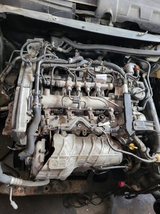 Motor opel insignia opel astra j 2.0 cdti 118 kw A20DTH dijelovi
