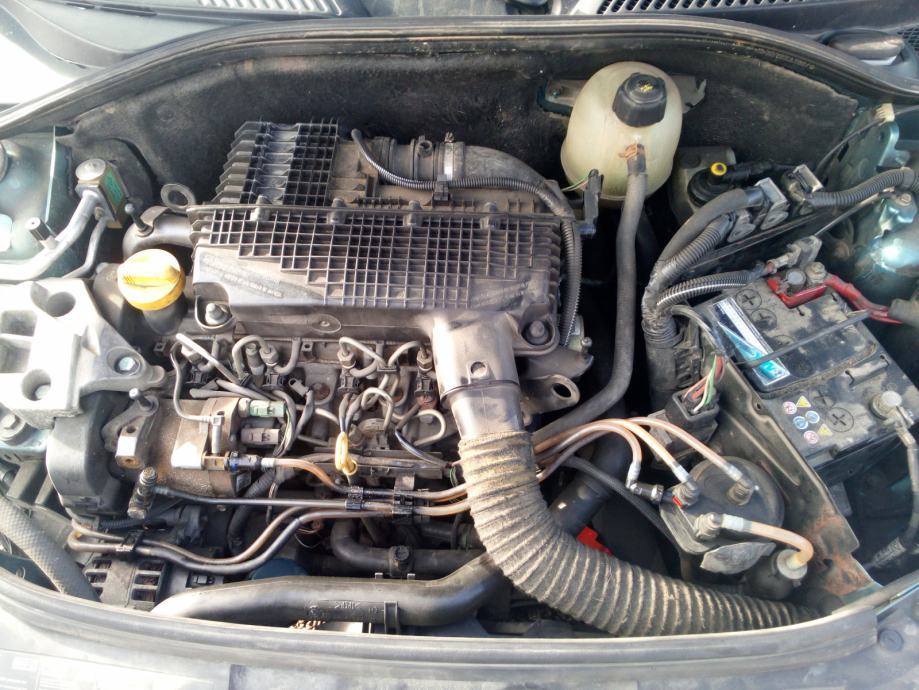 Motor Renault clio 1.5dci K9K 60kw clio kangoo megan