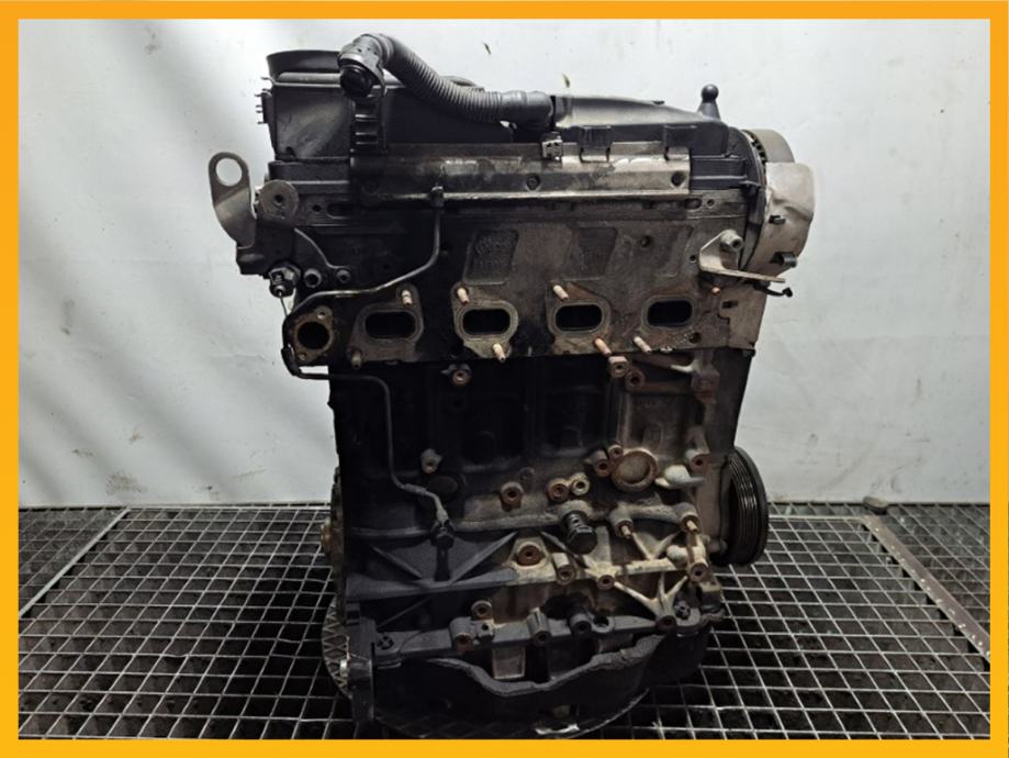Motor VW Passat B7 Golf 6 CC 2.0 TDI > CFGB 145876