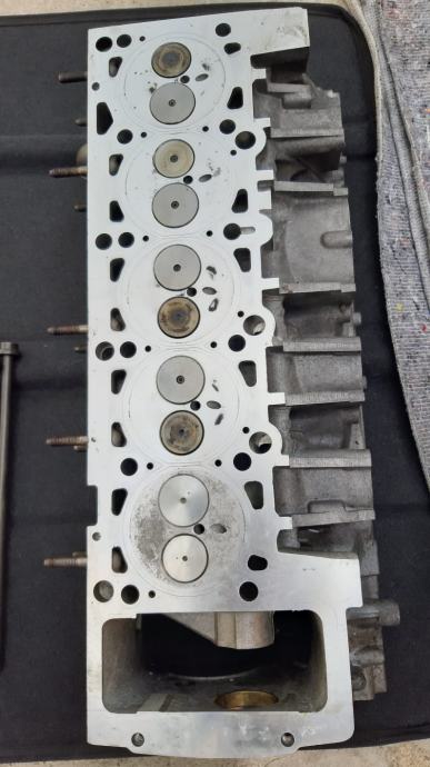 MOTOR VW T5 2.5 TDI 2009.god