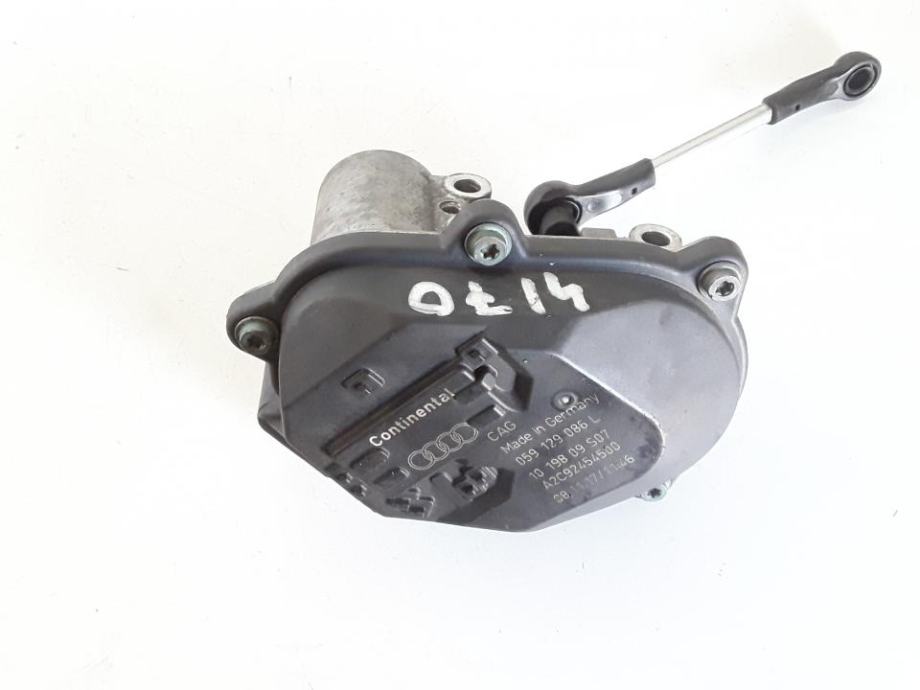 MOTORIC USISNE GRANE 059129086L A2C92454500 AUDI A6 4F0MOD 2008-2011