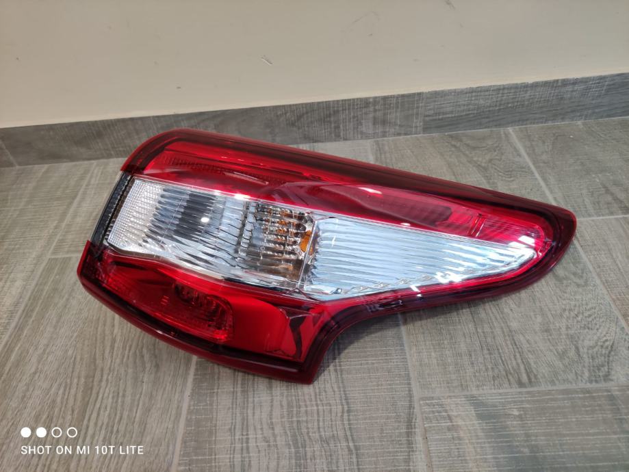 Nissan Qashqai II J11 2014.-2017. zadnja desna lampa 265504EA0A
