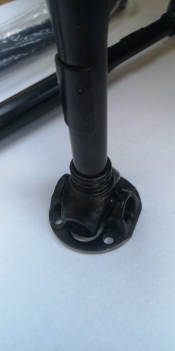 NOV kardan mali prednji Mercedes GLK W 204 212 A2044102401 4matic e212