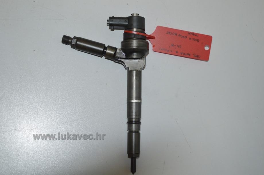 OPEL ASTRA H DIZNA 1.7 CDTI ASTRA H INJEKTOR 0445110175 BOSCH