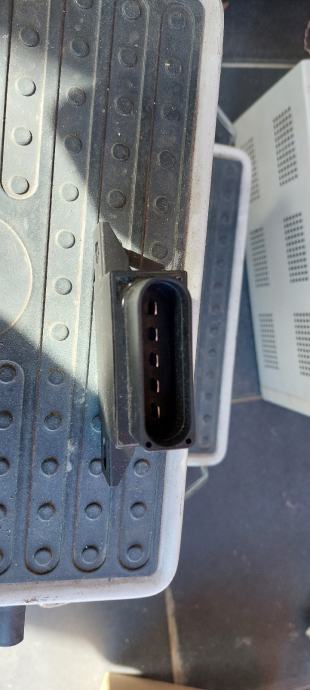 Original VAG relej pumpe goriva 8K0906093E