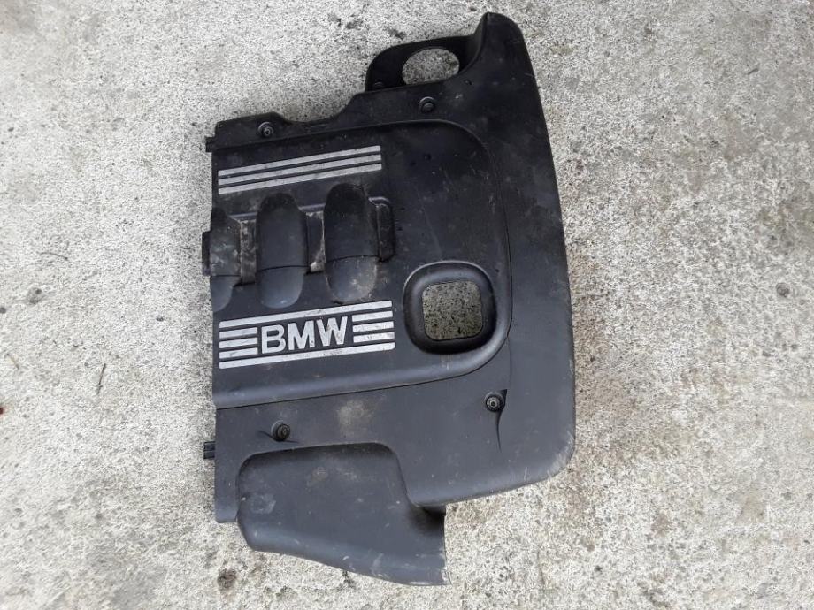 POKLOPAC MOTORA 22793115 BMW BMW F10 2010-