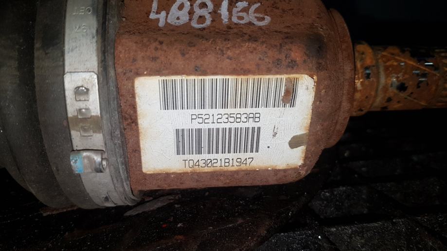 POLUOSOVINA FIAT FREEMONT > 11-15 P52123583AB