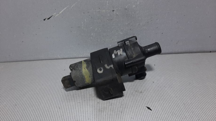 POMOCNA PUMPA VODE MERCEDES ML (W163) > 02-05 A0018356064