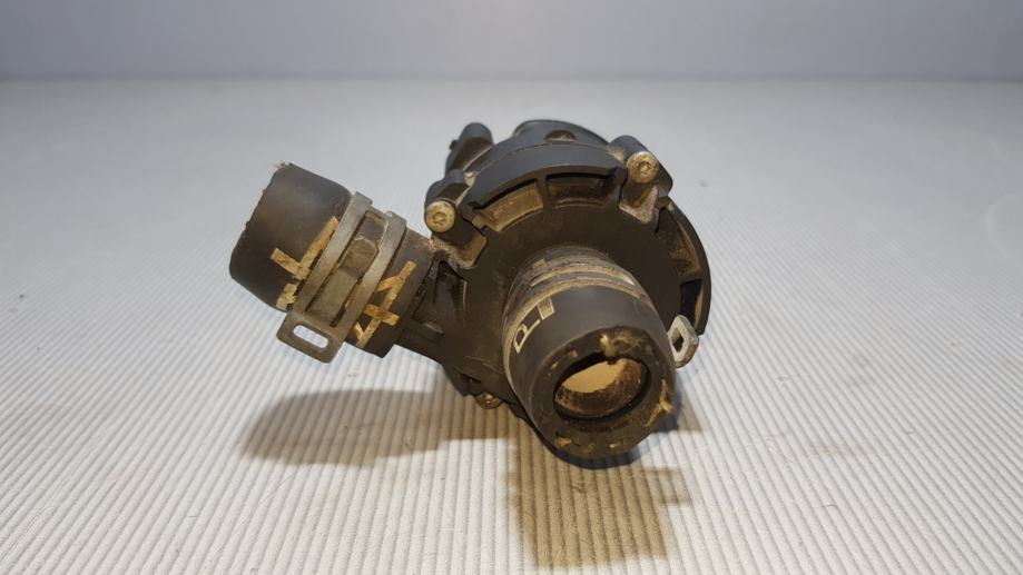 POMOCNA PUMPA VODE VW GOLF 7 > 12-16 5G0965561