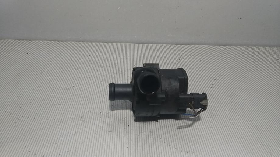 POMOCNA PUMPA VODE VW GOLF 7 > 12-16 5G0965567 0392023209