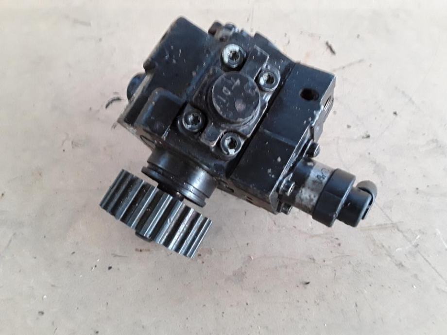 PUMPA VISOKOG PRITISKA 059130755S 0445010154 AUDI Q7 2006-2009