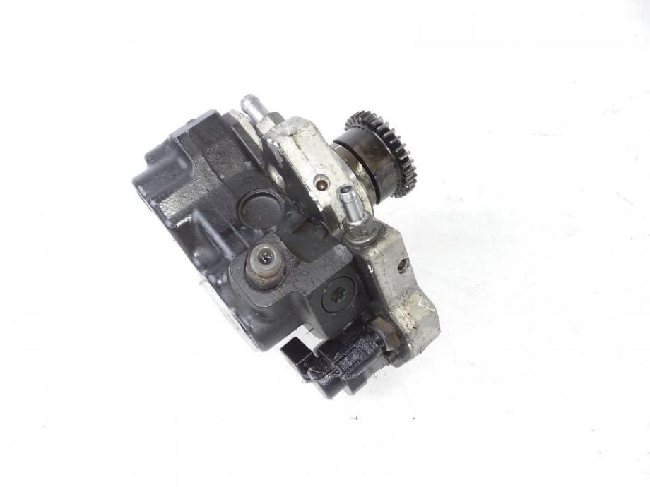 PUMPA VISOKOG PRITISKA A6420701201 0445010244 MERCEDES E CLASS (W212)F