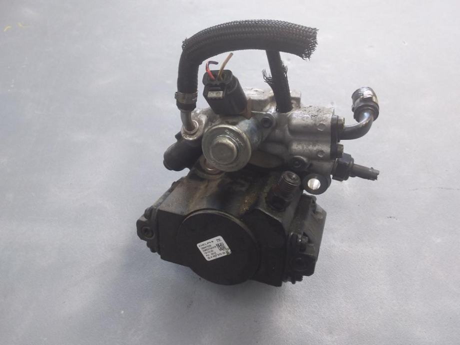 PUMPA VISOKOG PRITISKA A6510702601 0985374KKR 28447439 MERCEDES E CLAS