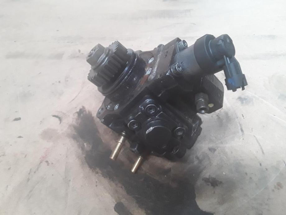 PUMPA VISOKOG PRITISKA H8200912103 0445010234 0928400769 Renault MAST