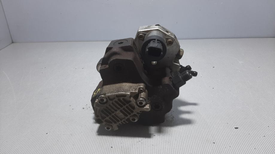 PUMPA VISOKOG PRITISKA KIA SORENTO > 02-06 331004A000