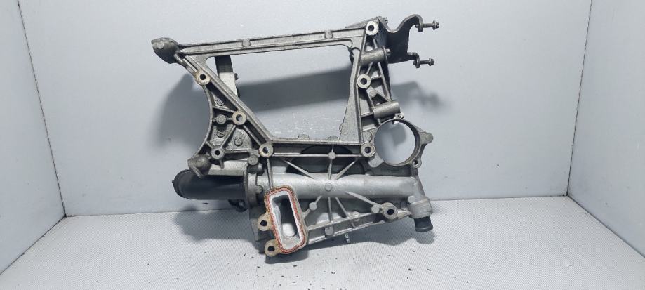 PUMPA VODE MERCEDES C KLASA (W205/S205) > 14-18 A6512006001