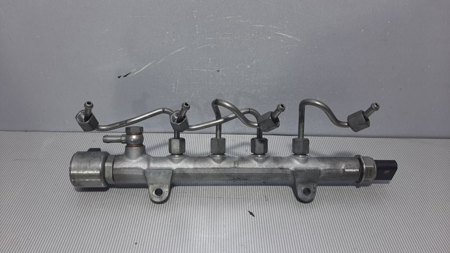 RAMPA MERCEDES C KLASA (W205/S205) > 14-18 A6510700700