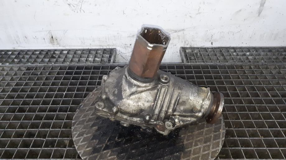 REDUKTOR BMW SERIJA 3 (E90/E91) > 05-08 31517533433