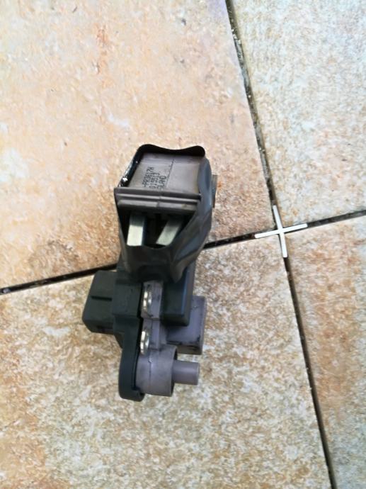 Rover 75 cetkice za alternator