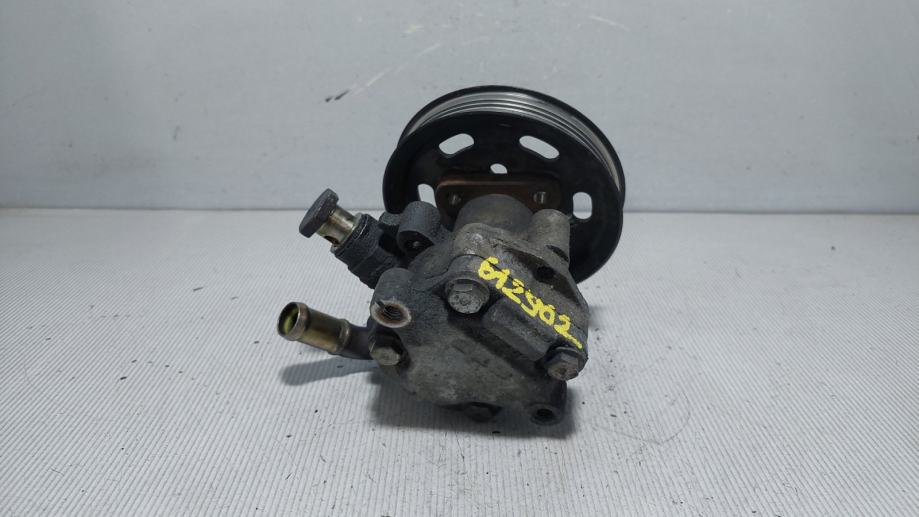 SERVO PUMPA VW PASSAT B5 > 00-05 038145255D