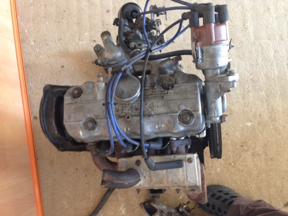 Suzuki samurai sj410 motor 1000ccm i dijelovi