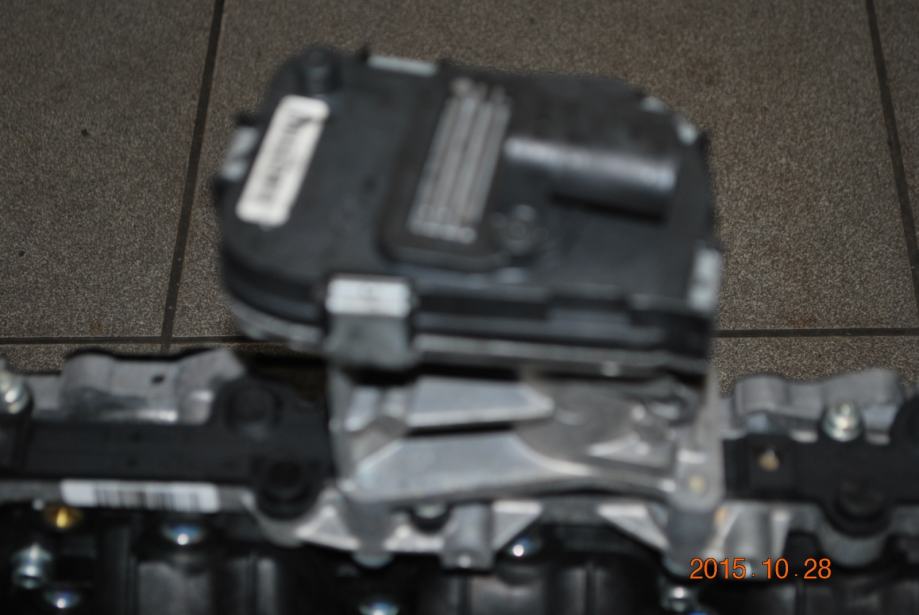 Usisna grana Croma 1.9 16v Mjtd Rabljena!!! 55202680