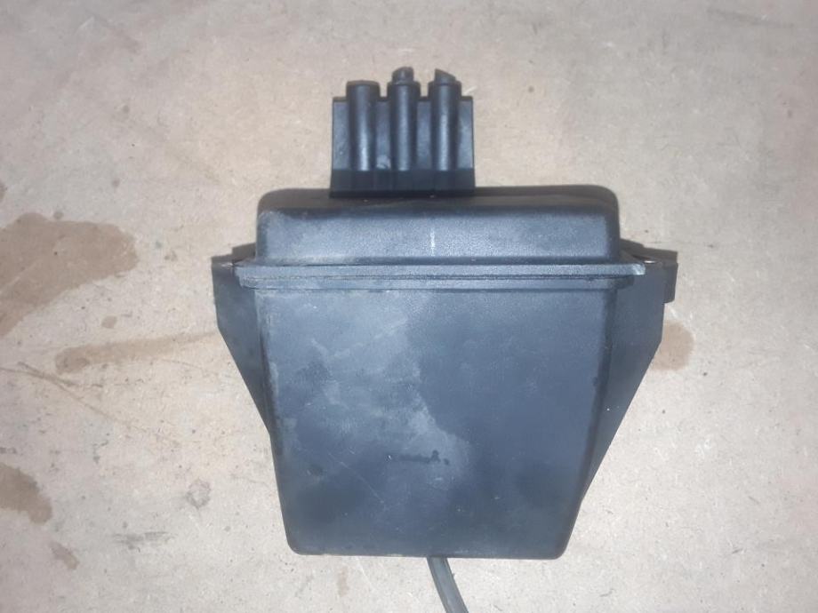 VAKUM PUMPA A6510700768 Mercedes SPRINTER 2013-
