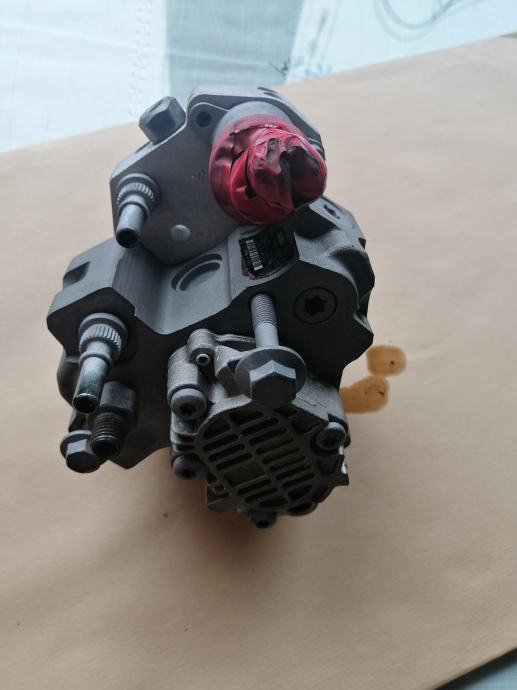 Visokotlačna PUMPA Bosch 0445010033