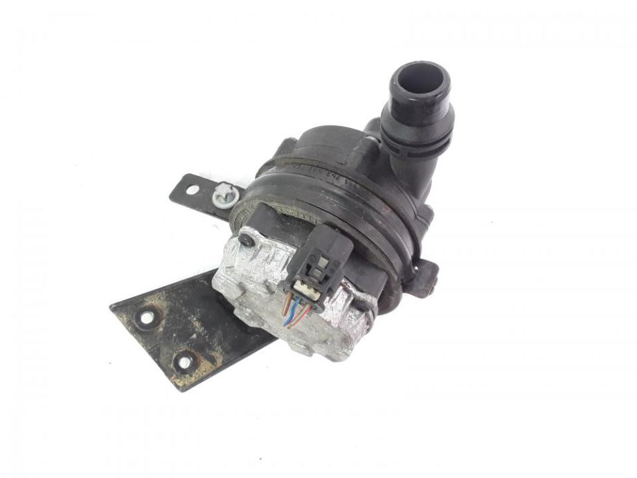 VODENA PUMPA A2535010920 MERCEDES E CLASS (W213) 2016-