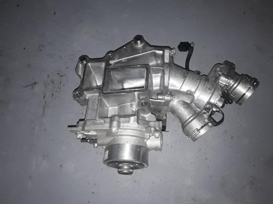 VODENA PUMPA A6562000015 A6562000001 MERCEDES CLS 2010-