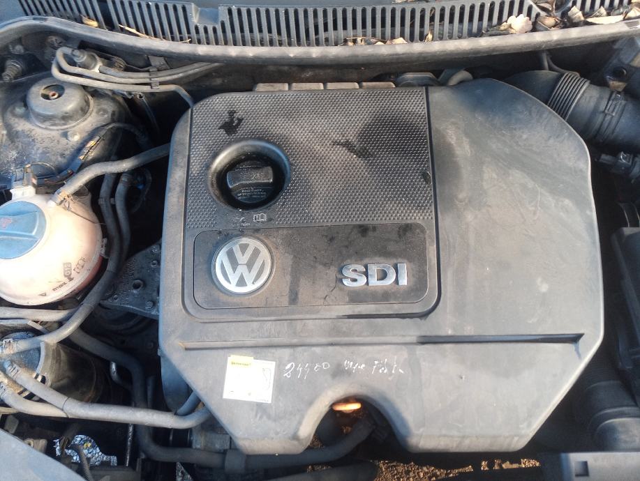 VOLKSWAGEN POLO 9N 1.9 SDI MOTOR MJENJAČ LIMARIJA VRATA BRANIK HAUBA